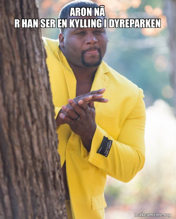 Aron når han ser en kylling i dyreparken - Anthony Adams in Yellow Suit ...