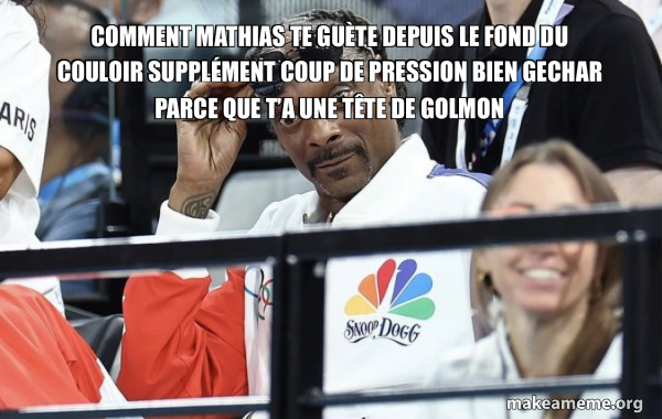 Comment Mathias te guète depuis le fond du couloir supplément coup de ...