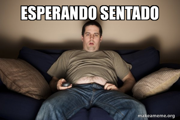 esperando sentado - Douchebag Darrell | Make a Meme