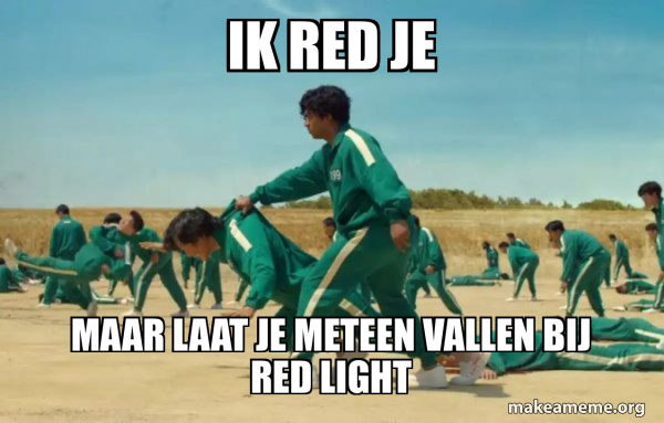 ik red je maar laat je meteen vallen bij red light - Squid Game Ali ...