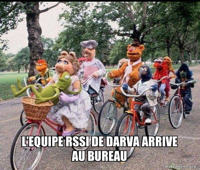 L’equipe rssi De darva arrive au BUREAU Meme Generator