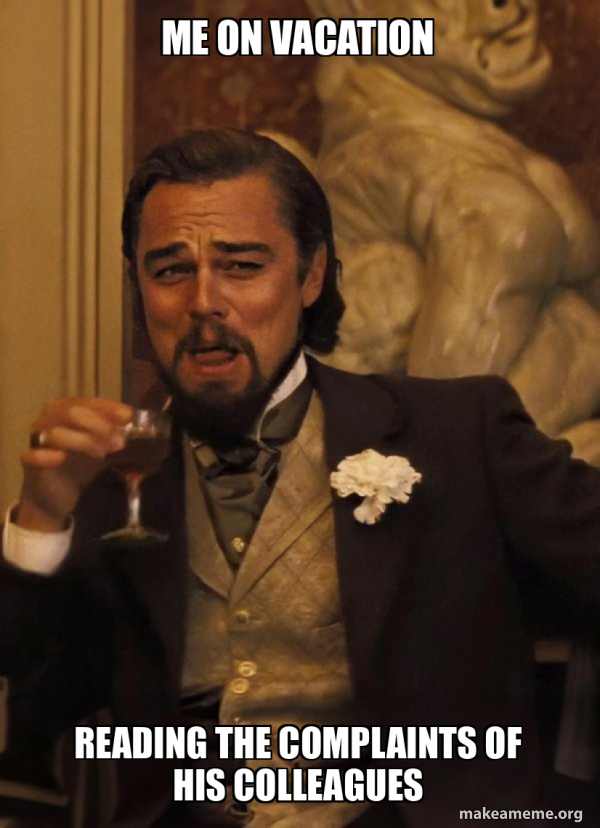 Me on vacation reading the complaints of his colleagues - Leonardo ...