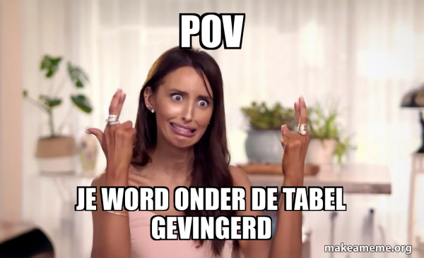 Pov Je word onder de tabel gevingerd - Cross Fingers - It has to work ...