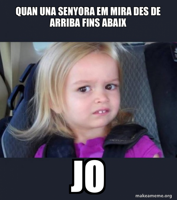quan una senyora em mira des de arriba fins abaix JO - Side-Eyes Chloe ...