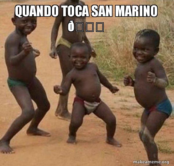 Memes Marinos Dan Marino Memes (Time Traveler Essentials Shirt