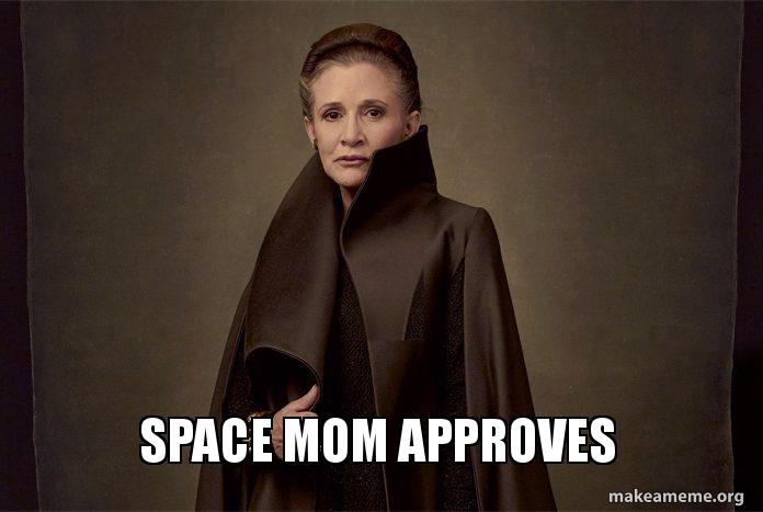 Queen of Cups: Compassionate - Calm - Comforting : r/tarot